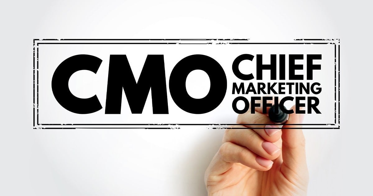 CMO（最高マーケティング責任者）とは？CEO・COO・CFOとの違いや役割、求められるスキルを解説 | ビジネスチャットならChatwork